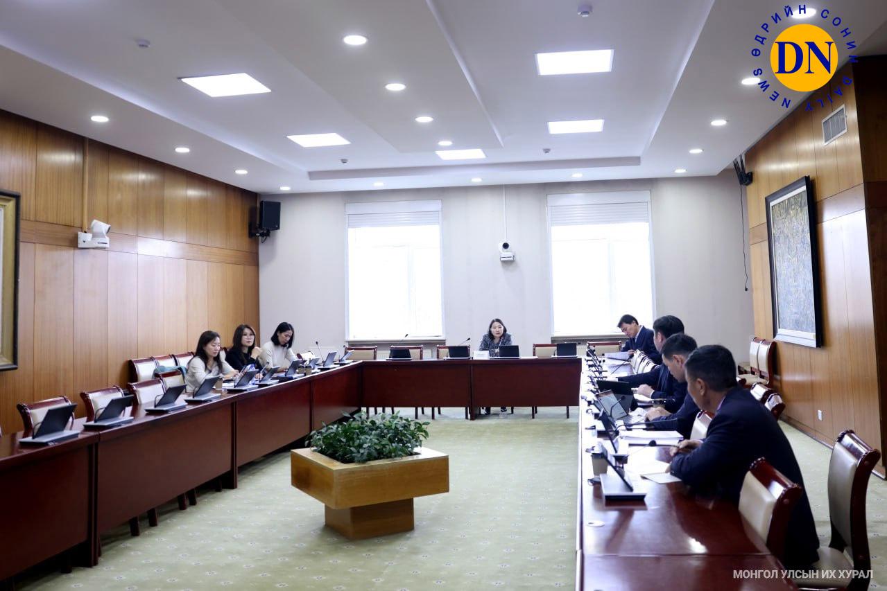Тамхины хяналтын тухай хуулийн асуудлаарх ажлын хэсэг хуралдлаа Dnn Mn